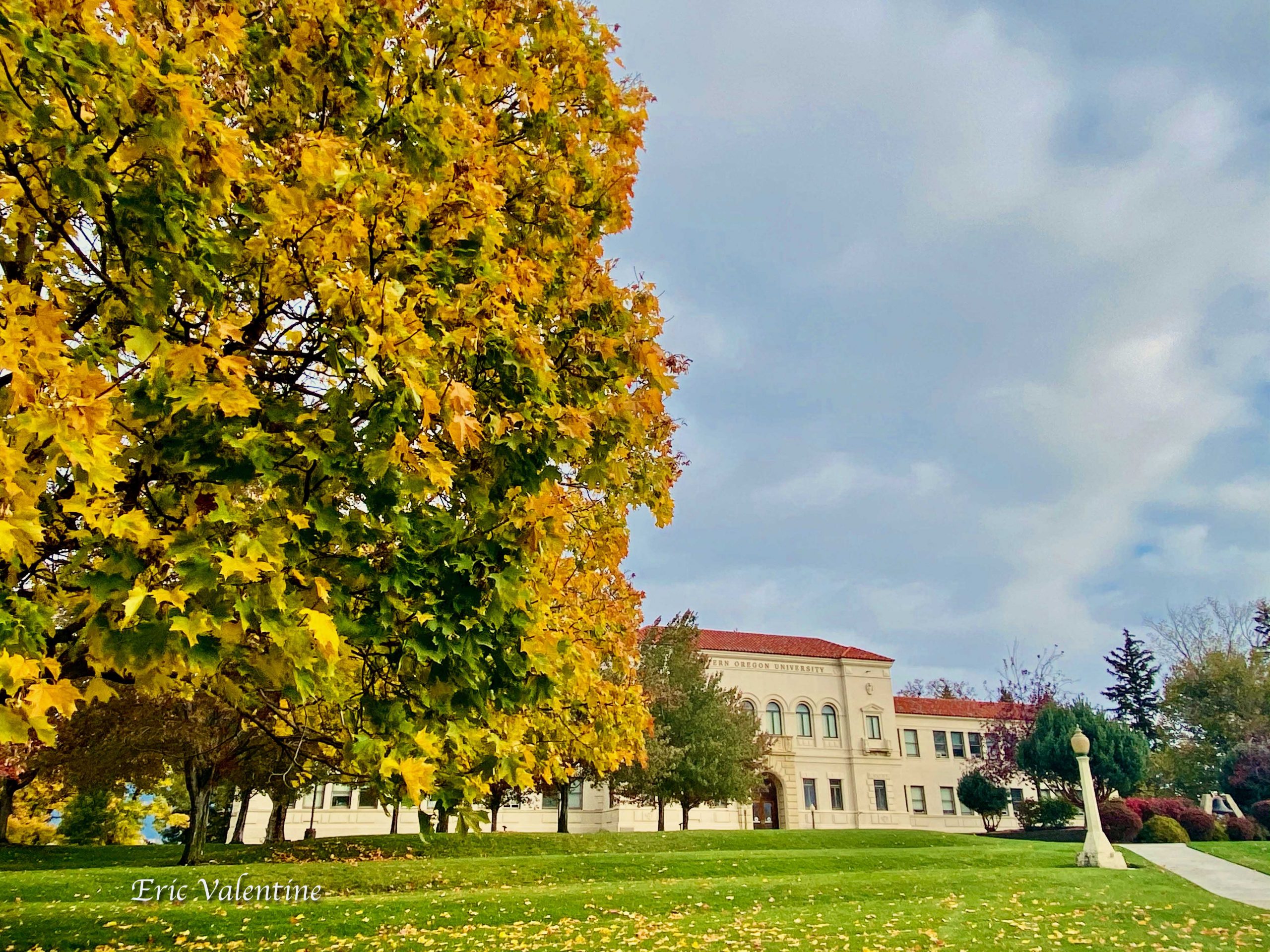 Eastern Oregon University, EOU – Praise Photography